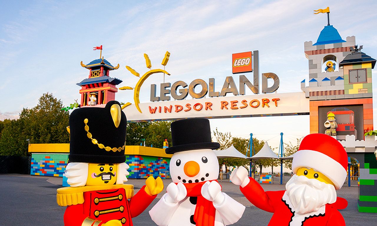 Inside Legoland at Christmas - About, TV Listings, On Demand Listings ...