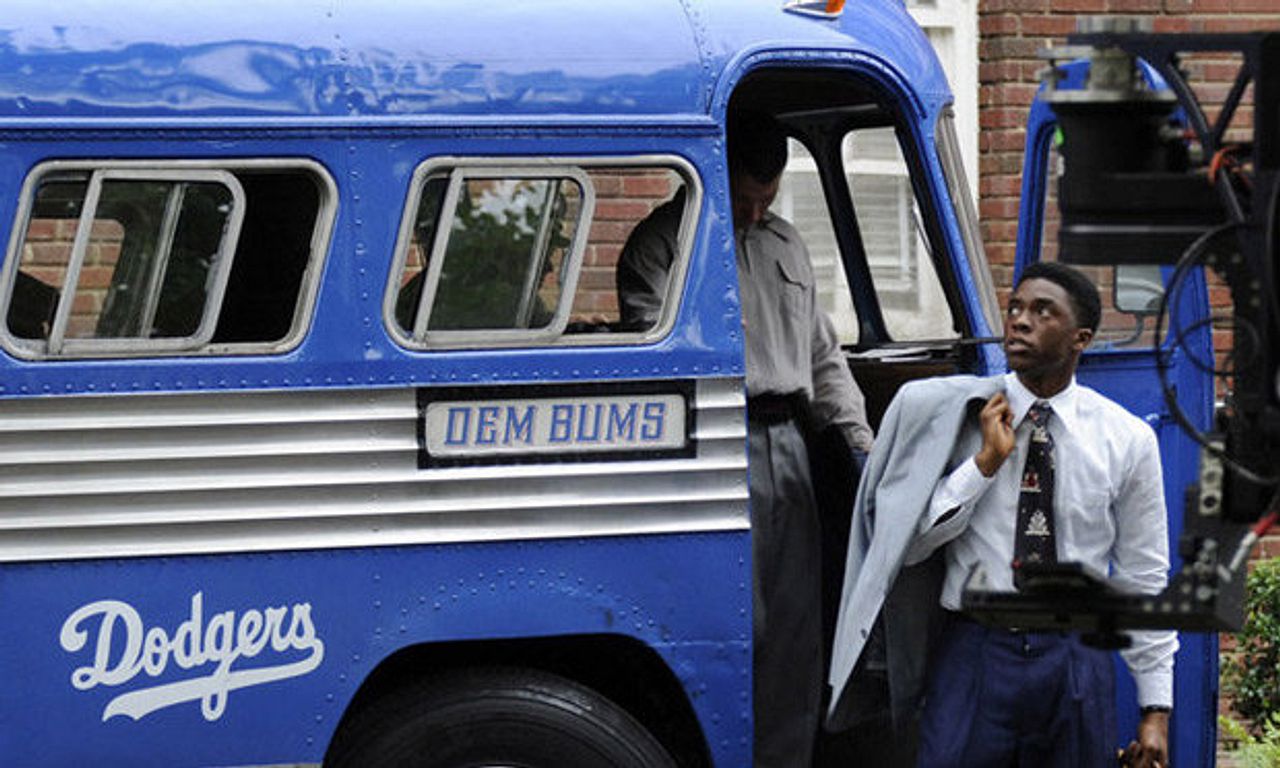 42 - Cinema, Movie, Film Review - Entertainment.ie