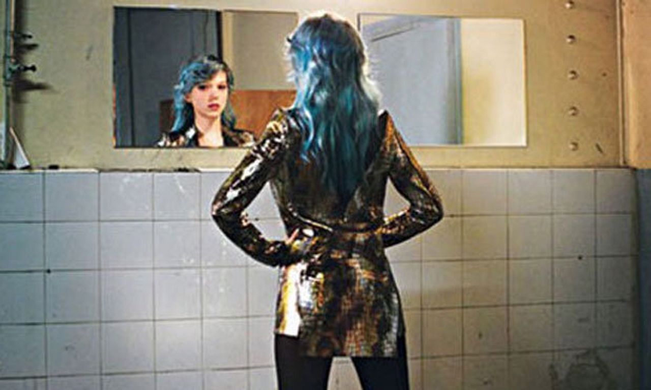 Blue Is The Warmest Colour - Cinema, Movie, Film Review - Entertainment.ie