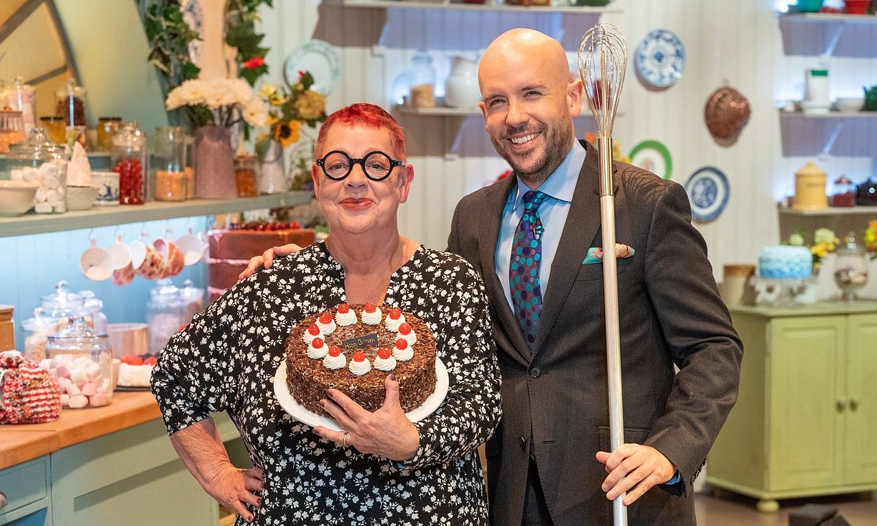 The Great British Bake Off: An Extra Slice - Where to Watch and Stream ...
