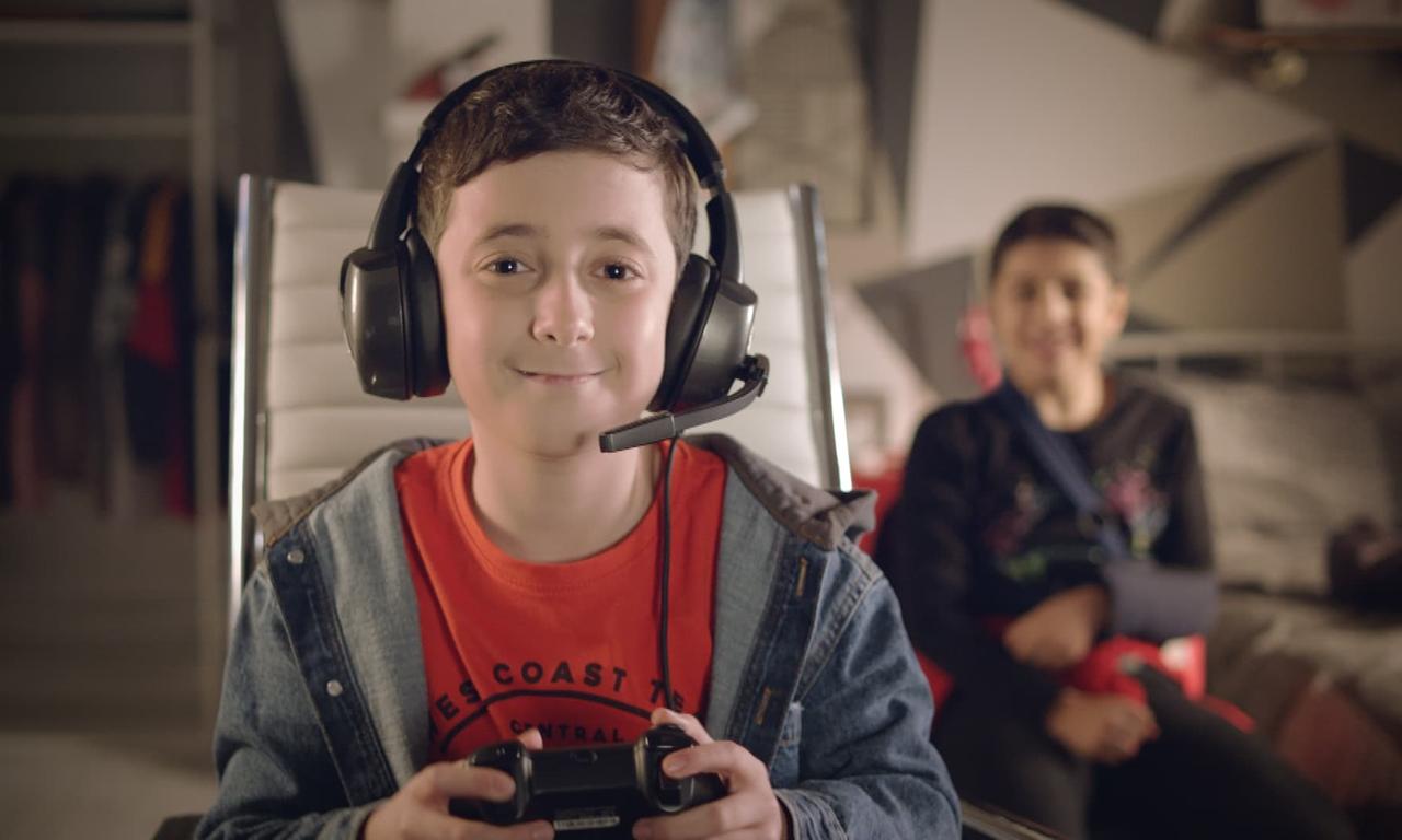 Lagging - Where to Watch and Stream Online – Entertainment.ie