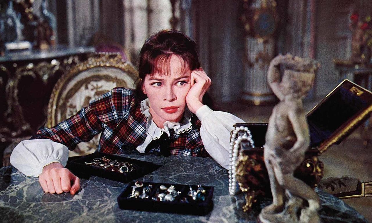 Gigi - Where to Watch and Stream Online – Entertainment.ie