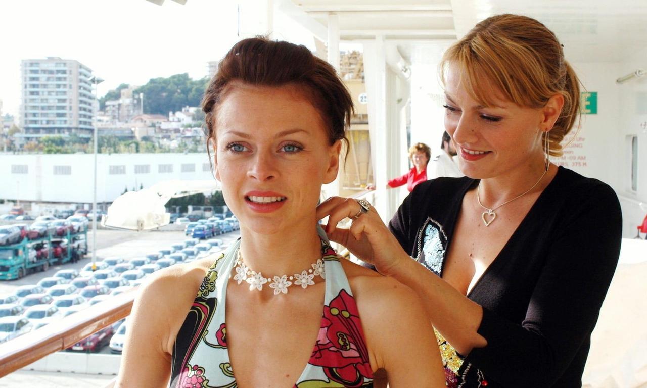 Girl Overboard - Where to Watch and Stream Online – Entertainment.ie