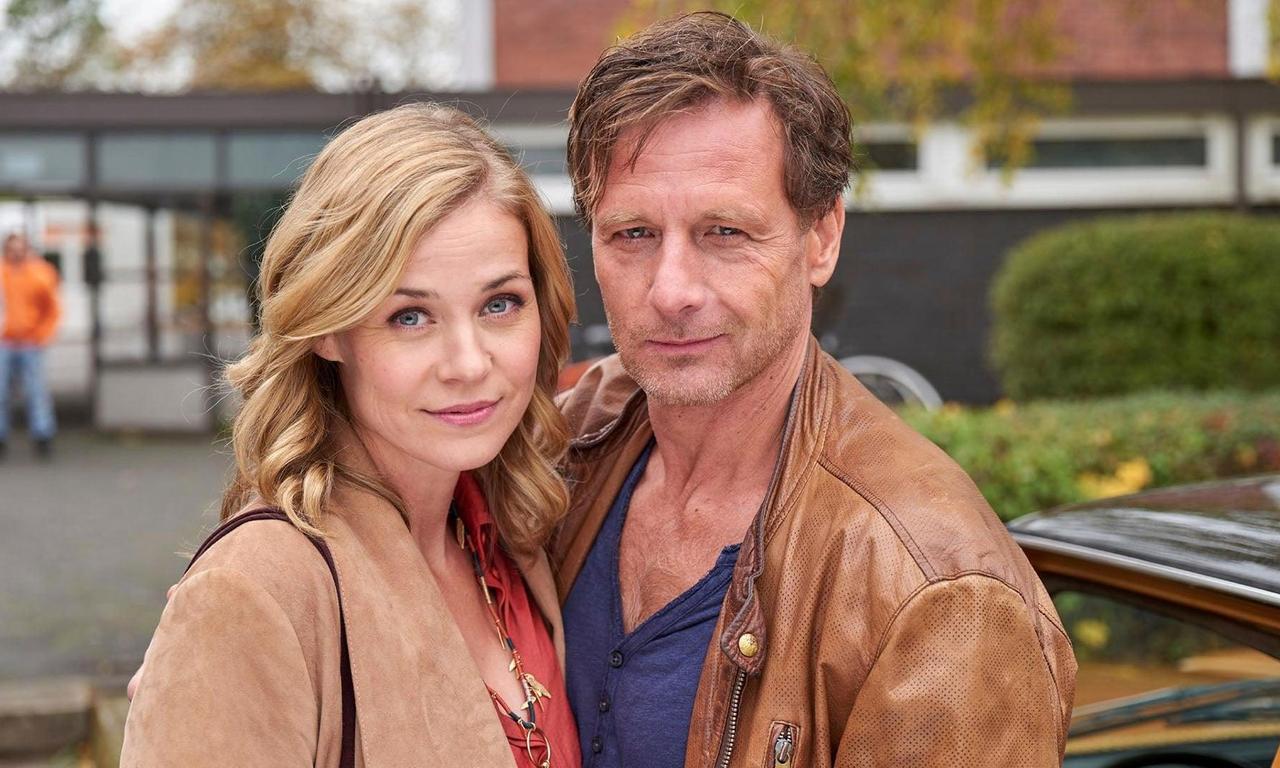 Der Lehrer - Where to Watch and Stream Online – Entertainment.ie