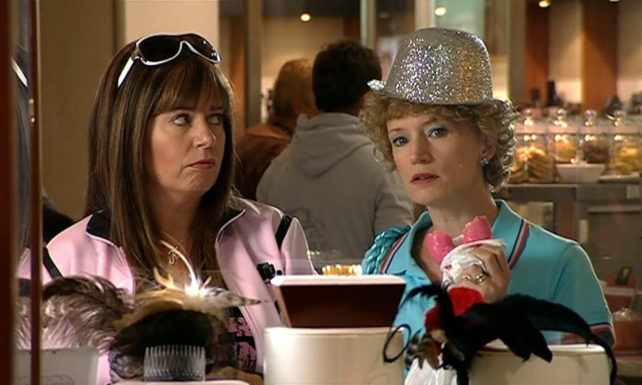 Kath & Kim - Where to Watch and Stream Online – Entertainment.ie