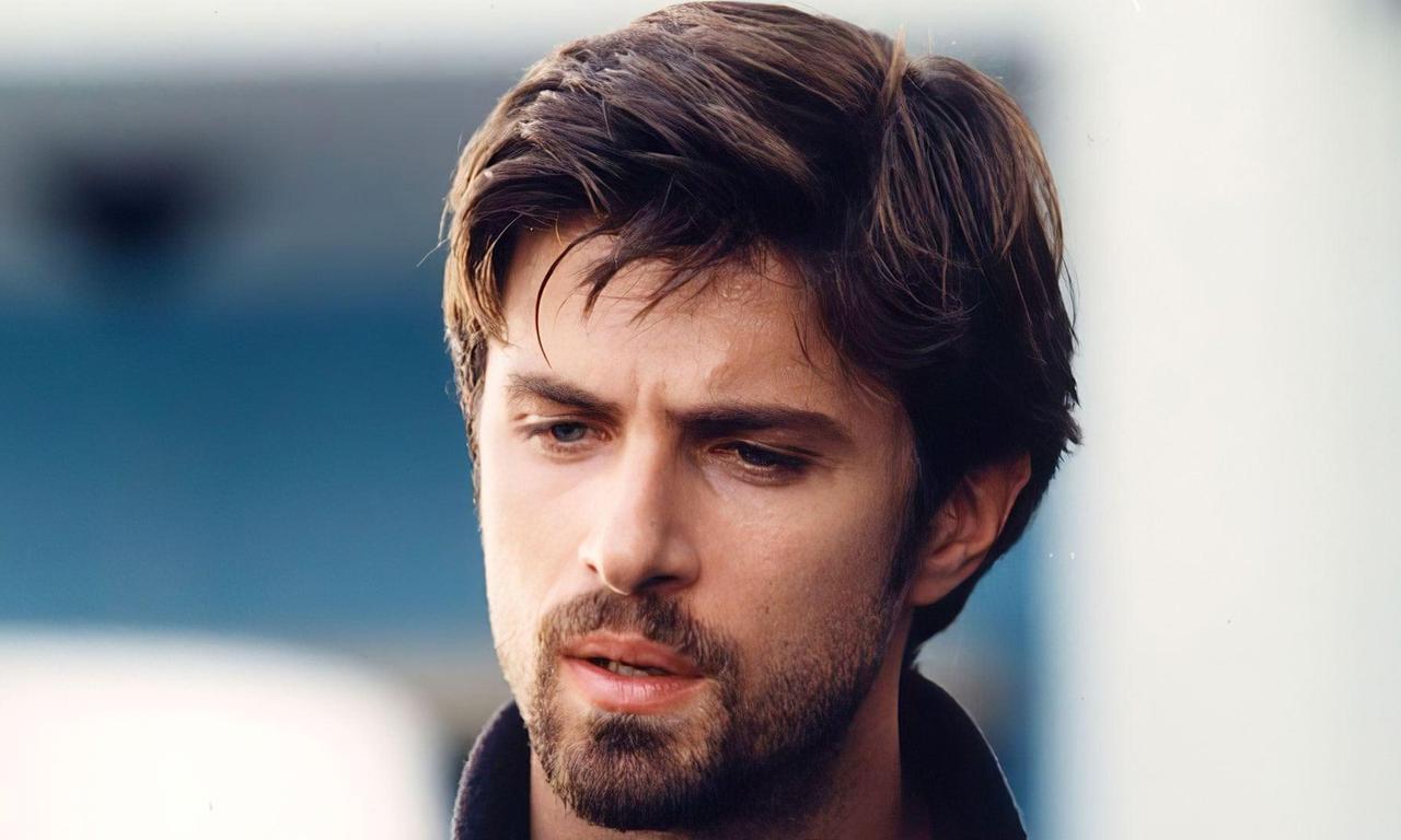 Uno bianca - Where to Watch and Stream Online – Entertainment.ie