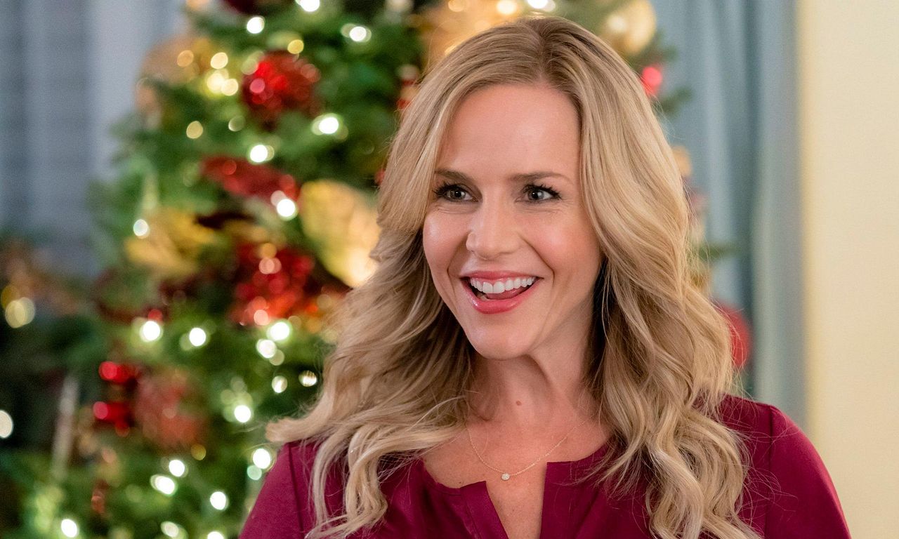 Christmas Homecoming - Where to Watch and Stream Online – Entertainment.ie