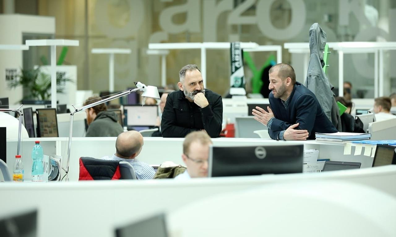 Breaking News - Where to Watch and Stream Online – Entertainment.ie