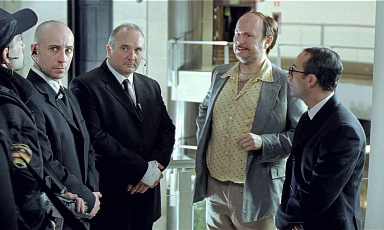 Torrente 3: The Protector - Where to Watch and Stream Online ...