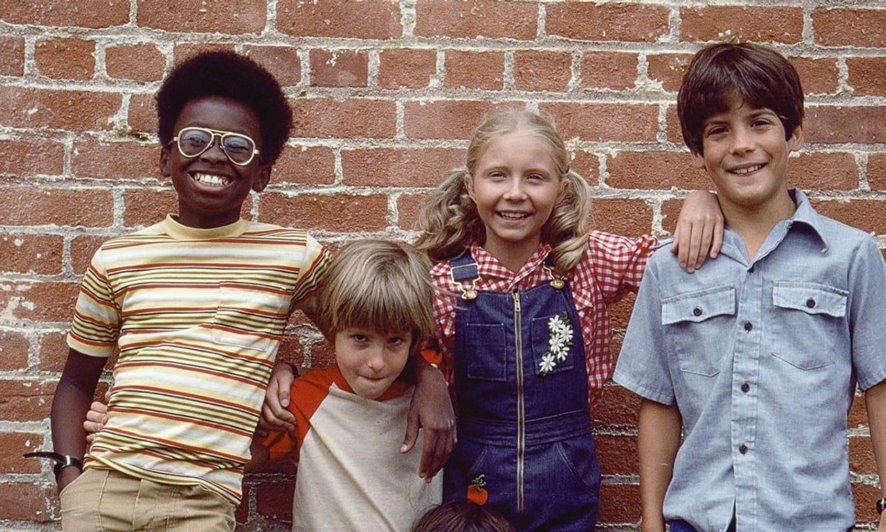 The Red Hand Gang - Where to Watch and Stream Online – Entertainment.ie