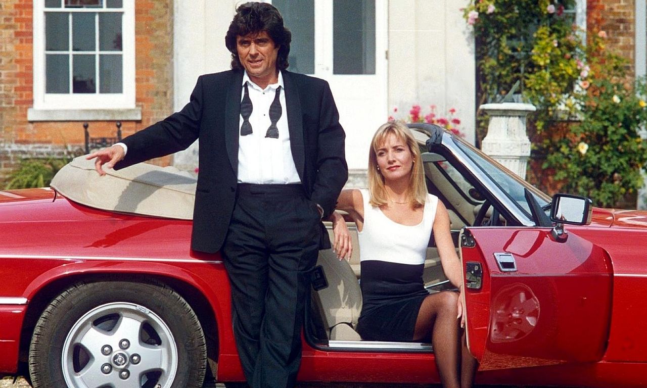 Lovejoy - Where to Watch and Stream Online – Entertainment.ie