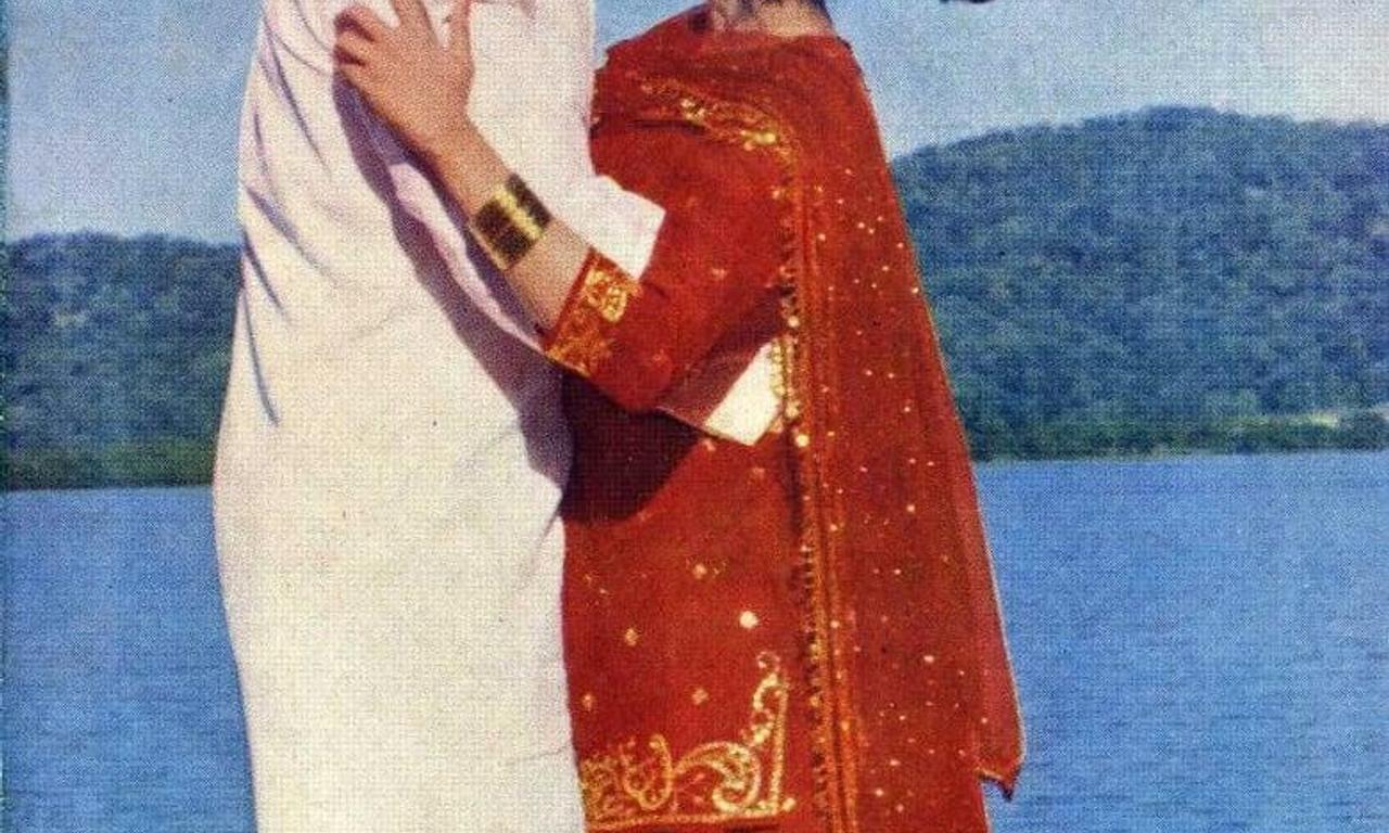 Neend Hamari Khwab Tumhare - Where to Watch and Stream Online ...