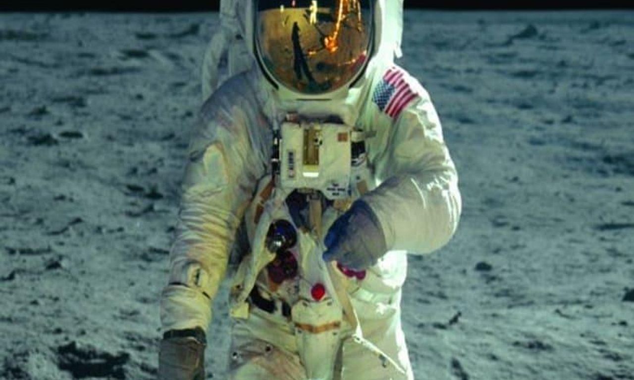 Apollo: Back To The Moon - Where to Watch and Stream Online ...