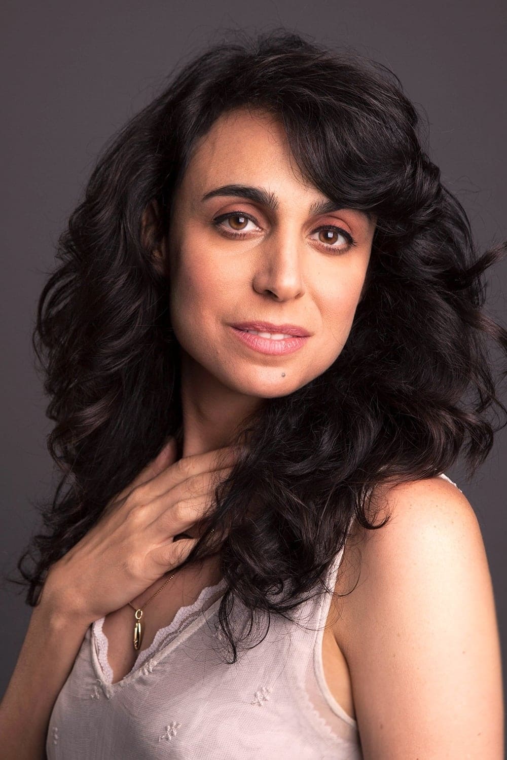 Neta Shpigelman - About - Entertainment.ie