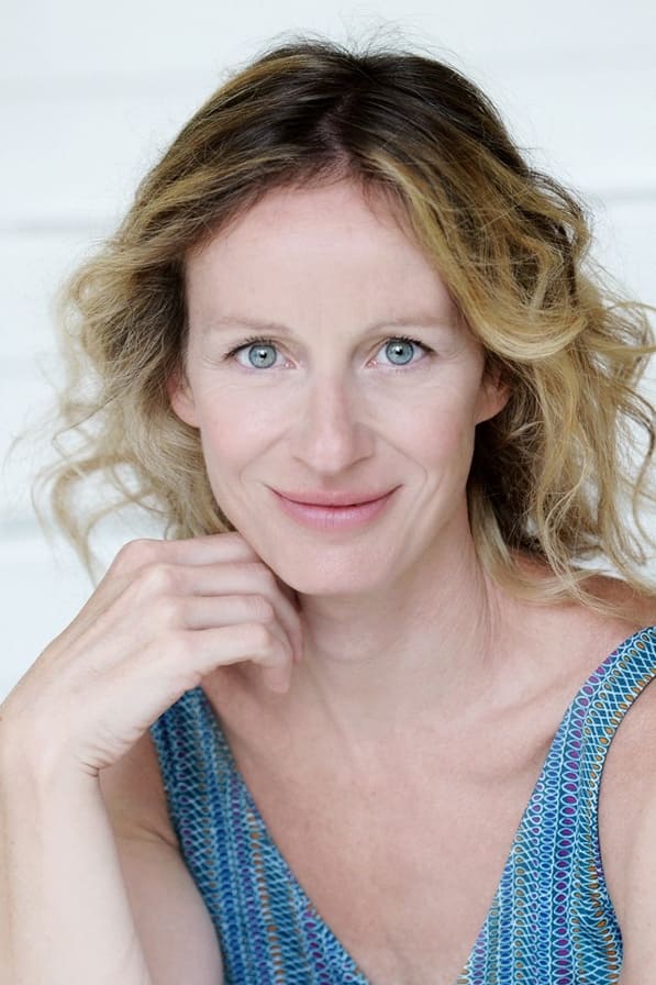 Roberta Rovelli - About - Entertainment.ie