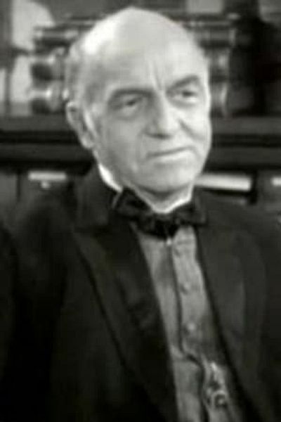 Davison Clark - About - Entertainment.ie