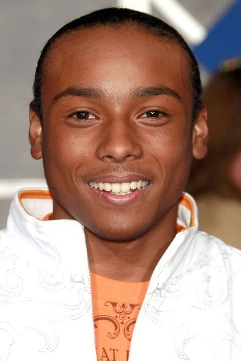 Oren Williams - About - Entertainment.ie