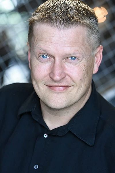 Brian Landis Folkins - About - Entertainment.ie