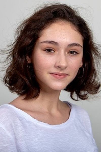 Emily Kusche - About - Entertainment.ie