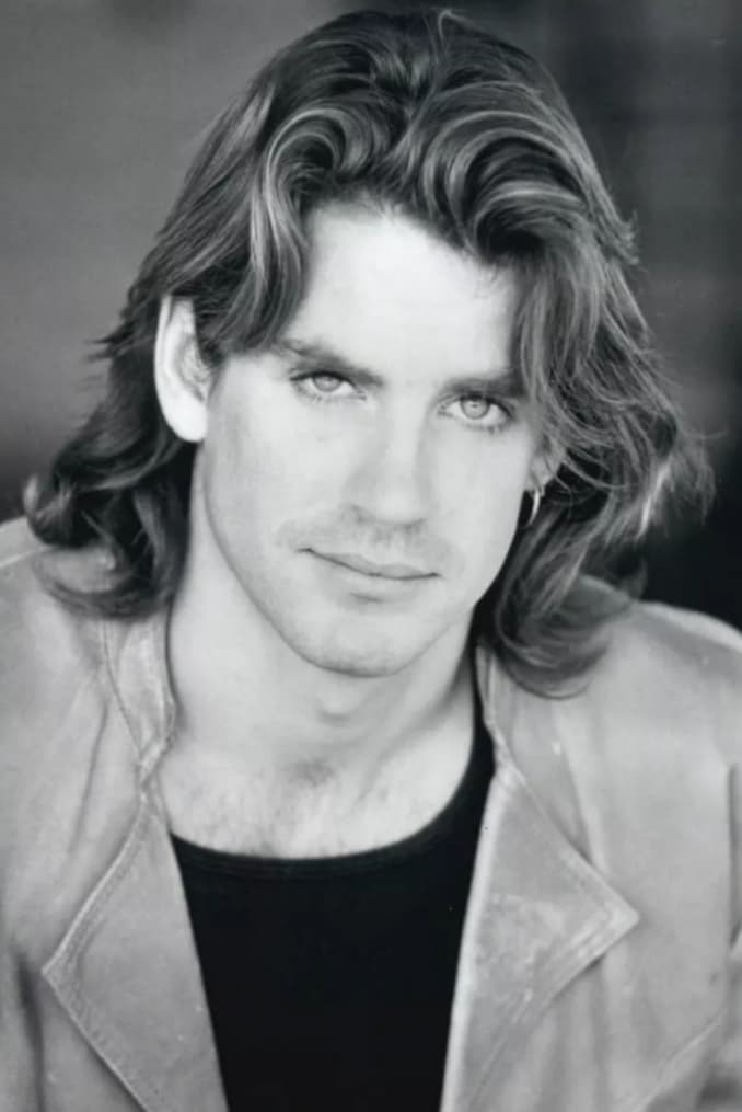 Spencer Rochfort - About - Entertainment.ie