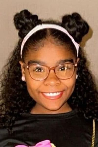 Taylor Cora - About - Entertainment.ie