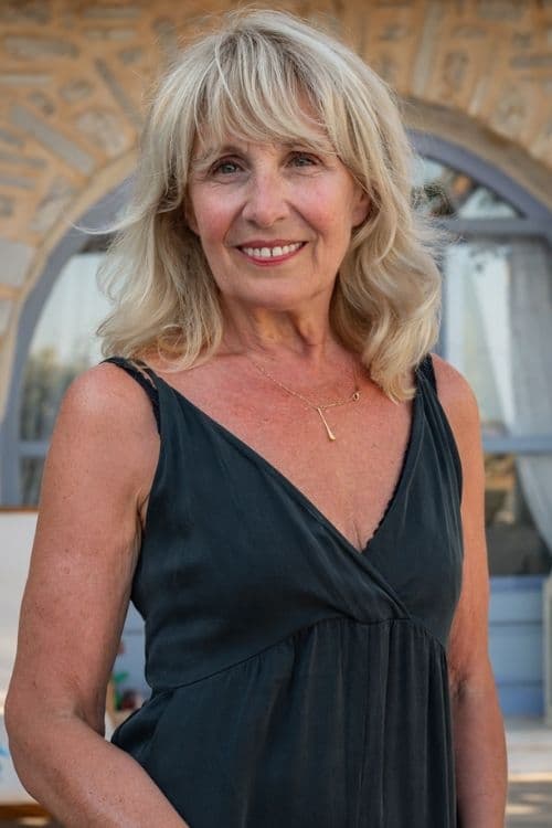 Hélène Theunissen - About - Entertainment.ie