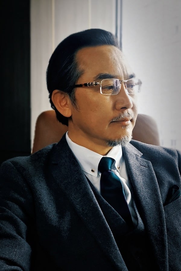 Lan Cheng - About - Entertainment.ie