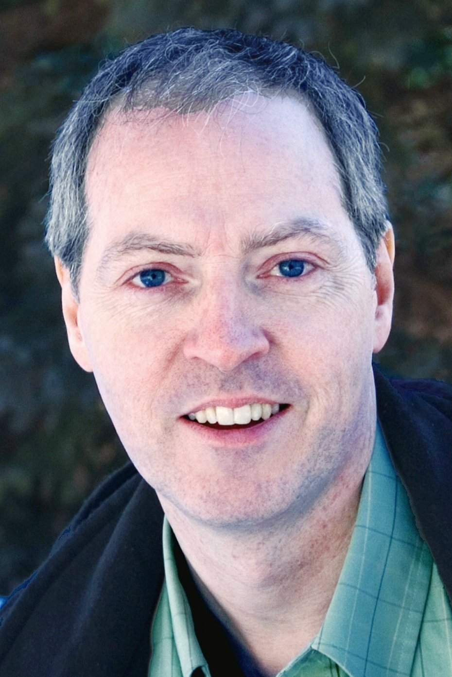 Robert Higden - About - Entertainment.ie