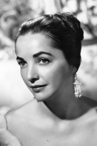 Neva Patterson - About - Entertainment.ie