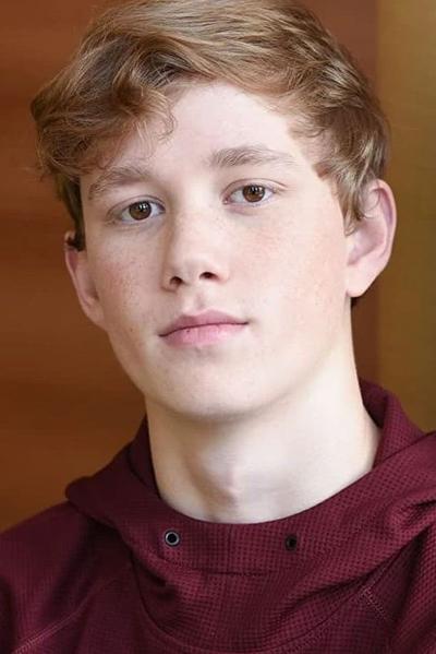Macsen Lintz - About - Entertainment.ie
