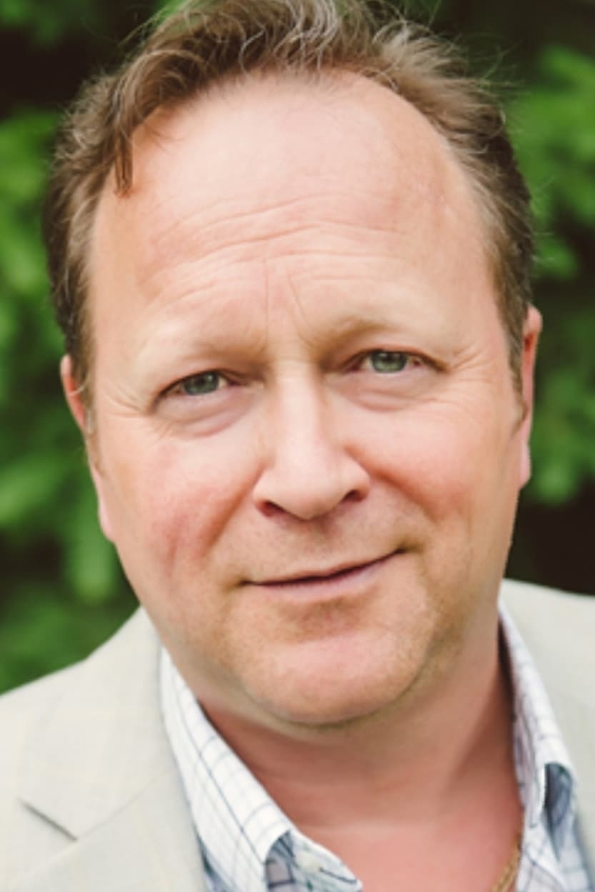 Jesse Collins - About - Entertainment.ie