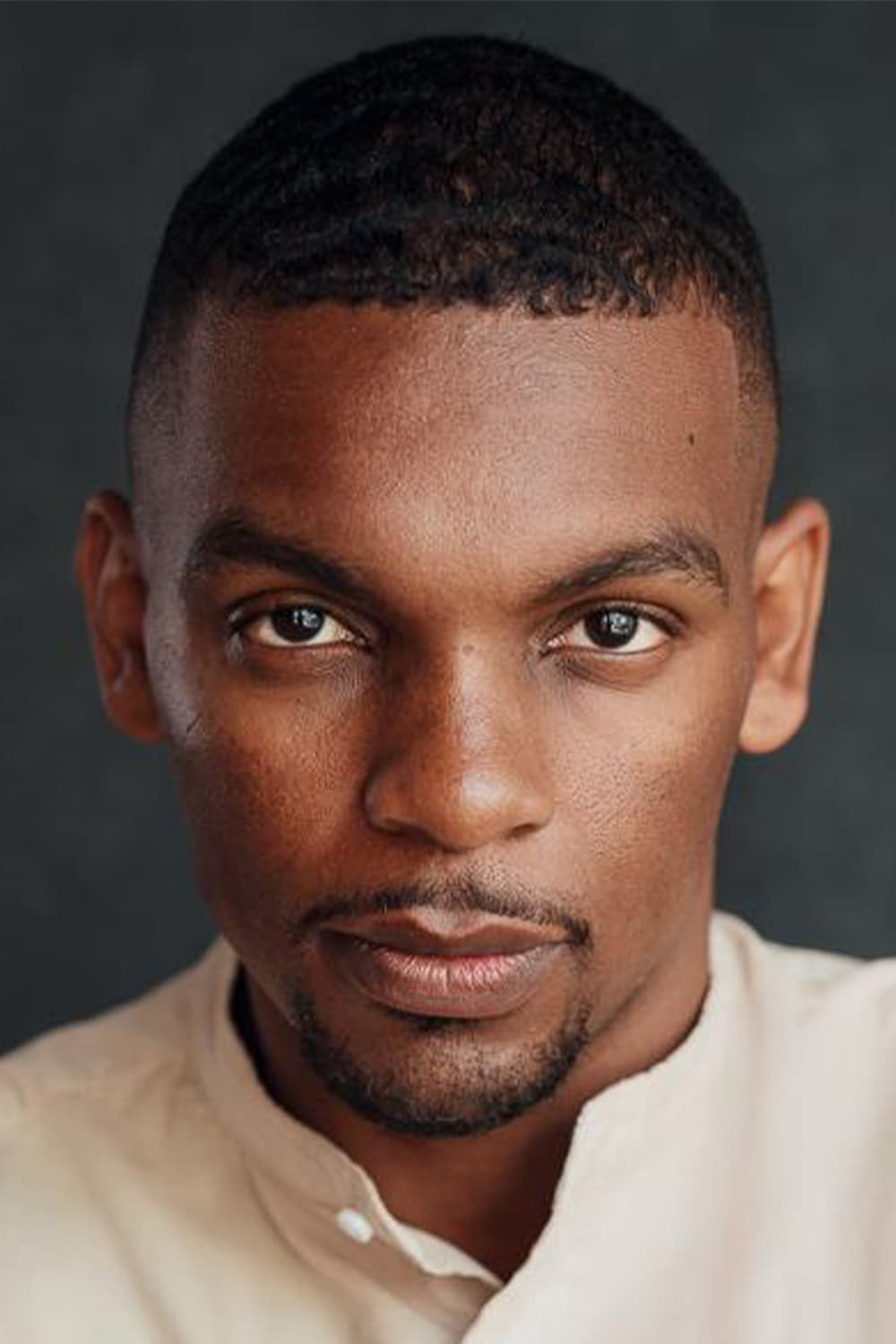 Vincent Washington - About - Entertainment.ie