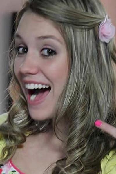 Lorena García - About - Entertainment.ie