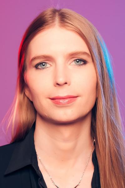 Chelsea Manning - About - Entertainment.ie