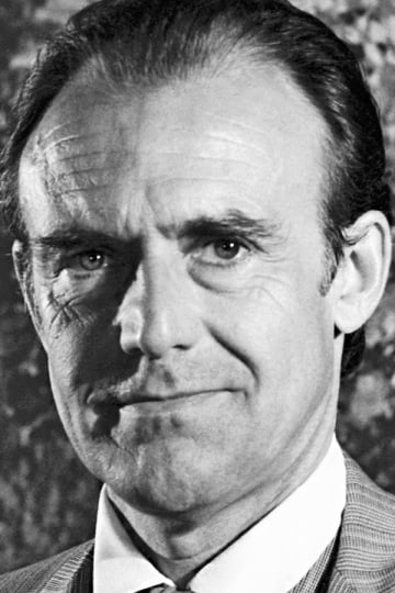 Richard Bull - About - Entertainment.ie