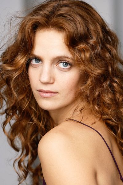 Sarah Rose Harper - About - Entertainment.ie