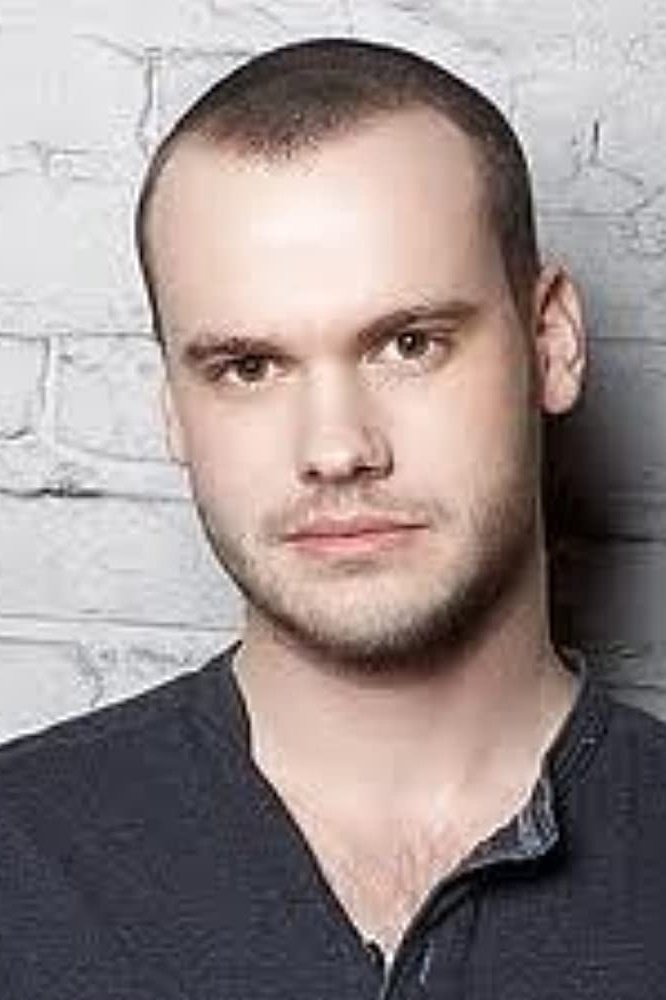 Stephen Louis Grush - About - Entertainment.ie