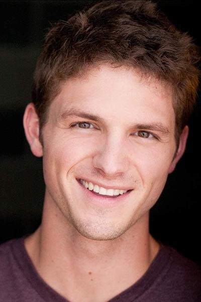 Tyler Weaks - About - Entertainment.ie