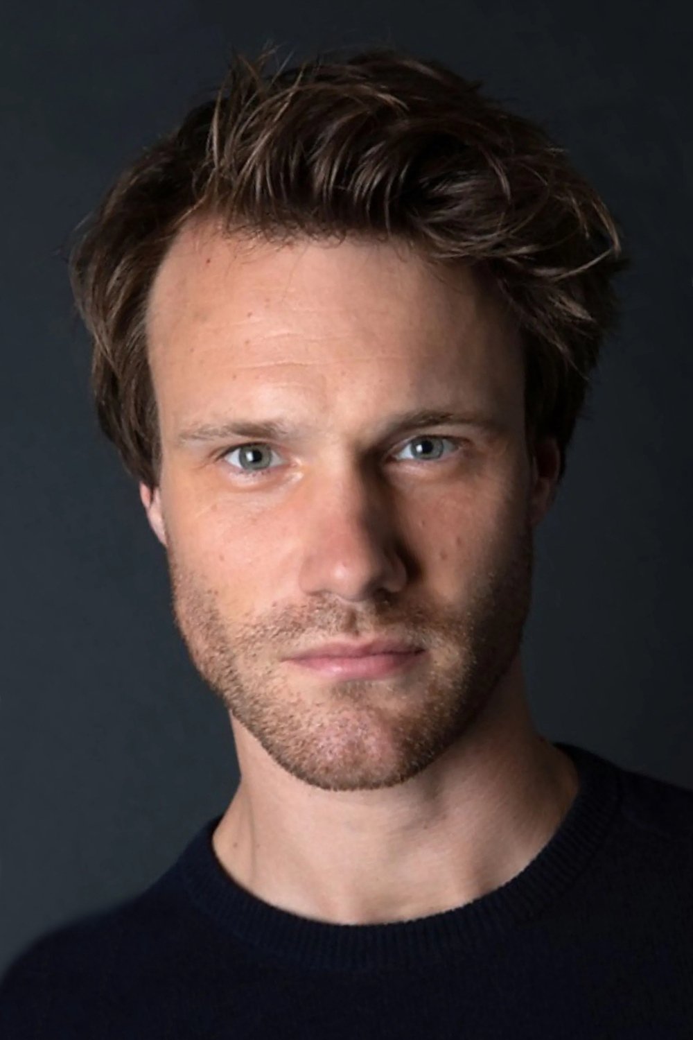 Hugh Skinner - About - Entertainment.ie