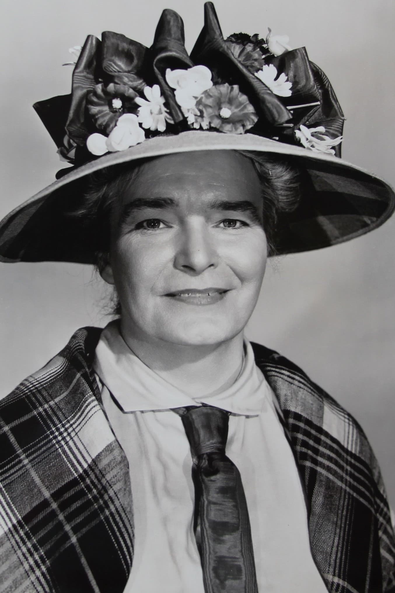 Hope Landin - About - Entertainment.ie