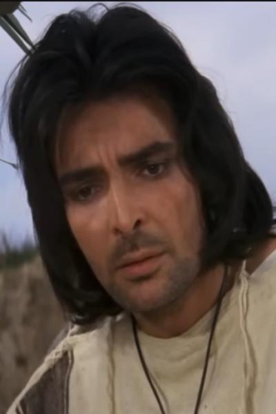 Damien Thomas - About - Entertainment.ie