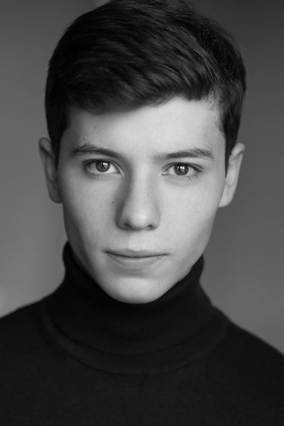 Ellis Howard - About - Entertainment.ie