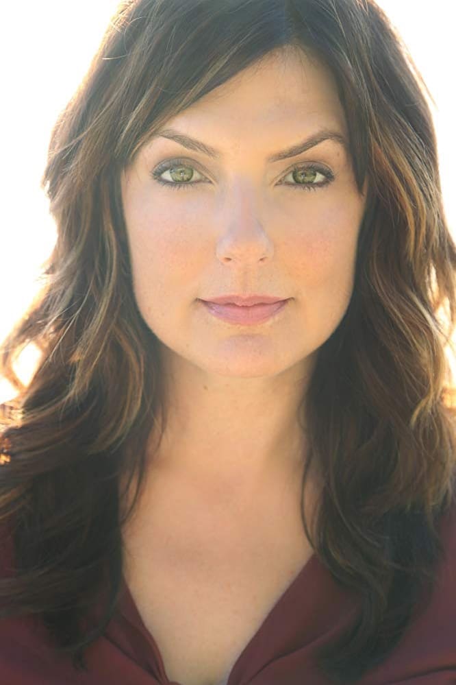 Lisa Ross - About - Entertainment.ie