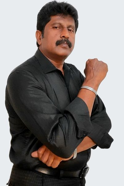 Mimmo - About - Entertainment.ie