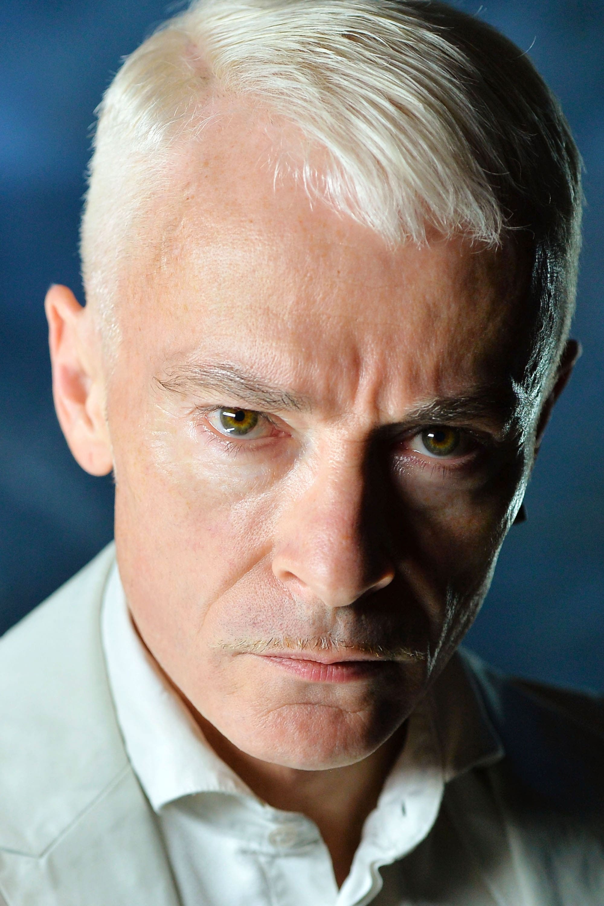 Matthew Sim - About - Entertainment.ie