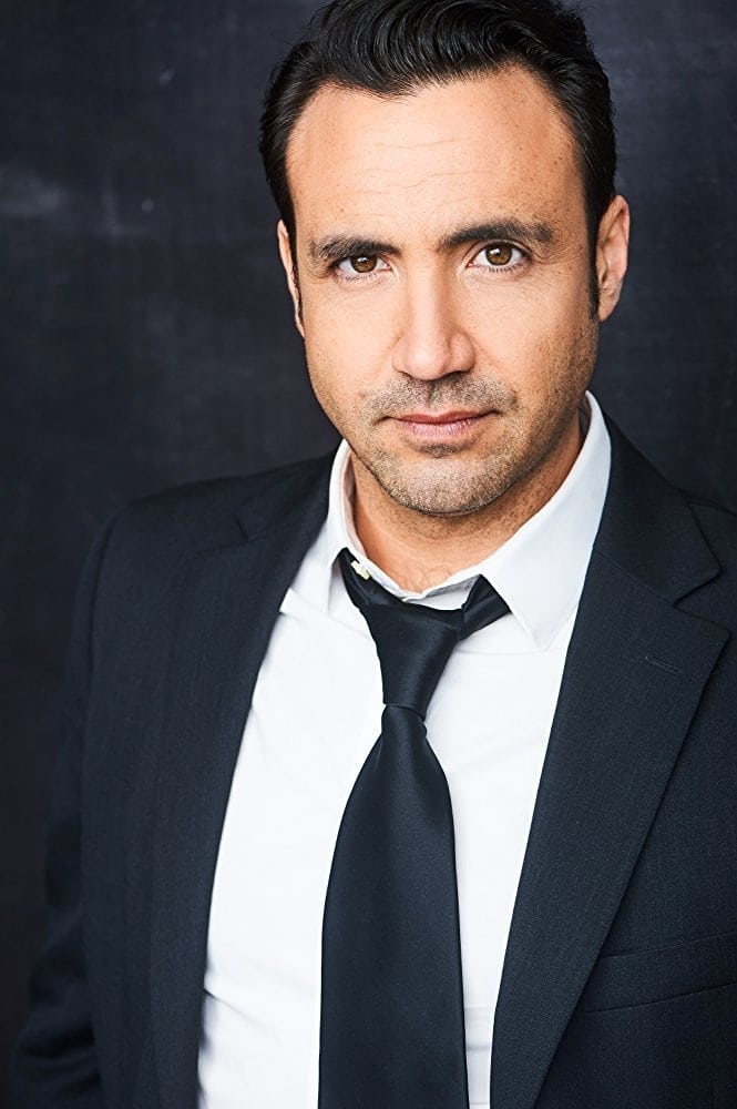 Chris Connell - About - Entertainment.ie