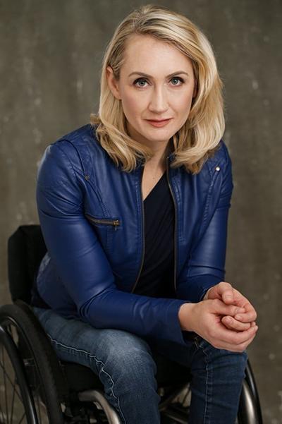 Teal Sherer - About - Entertainment.ie