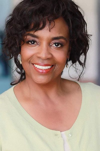 Andi Chapman - About - Entertainment.ie