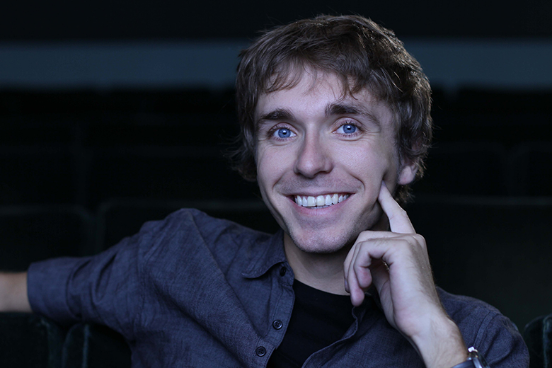 Stephen Paar - About - Entertainment.ie