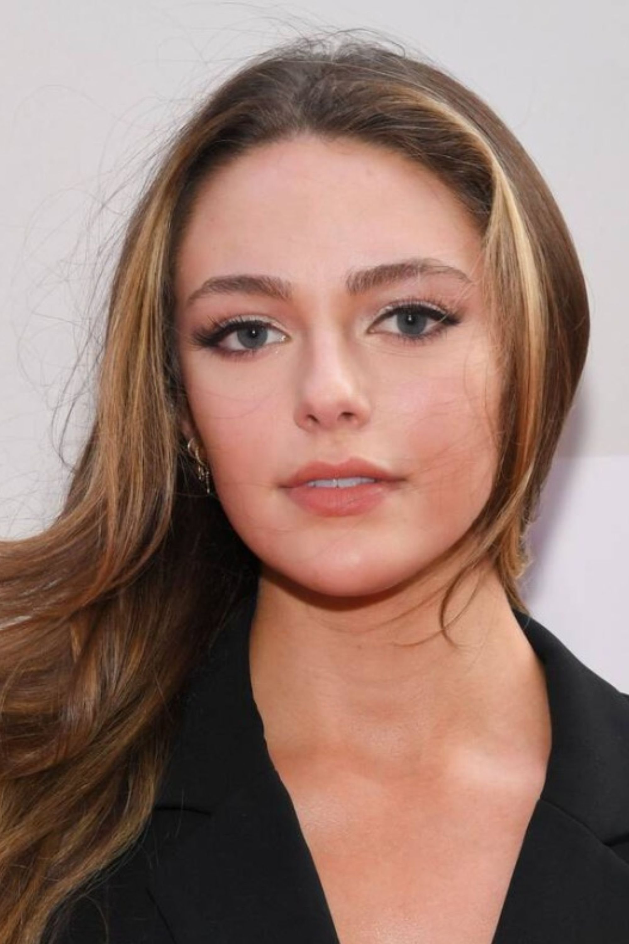 Danielle Rose Russell - About - Entertainment.ie